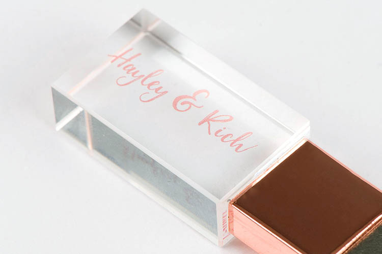 Personalised Crystal Glass USB Sticks (UK Custom-made) | Sim Imaging